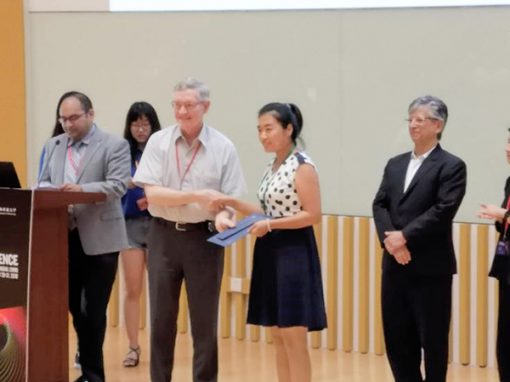 JI student wins Best Poster Award at ACS symposium | SJTU GC